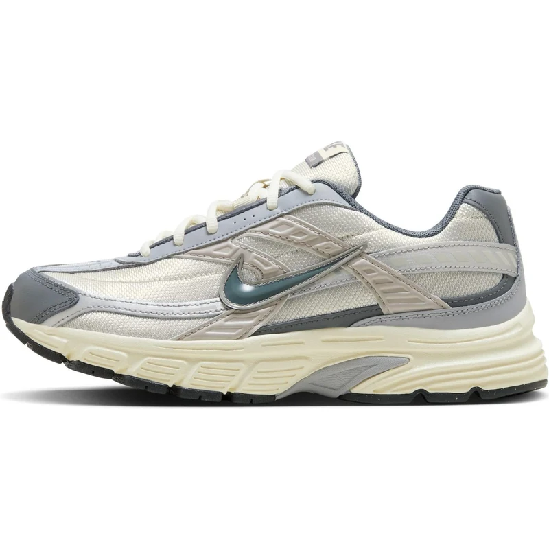 NIKE Sporta apavi 'Initiator' bēšs / zils / jūraszils - GLAMI.lv
